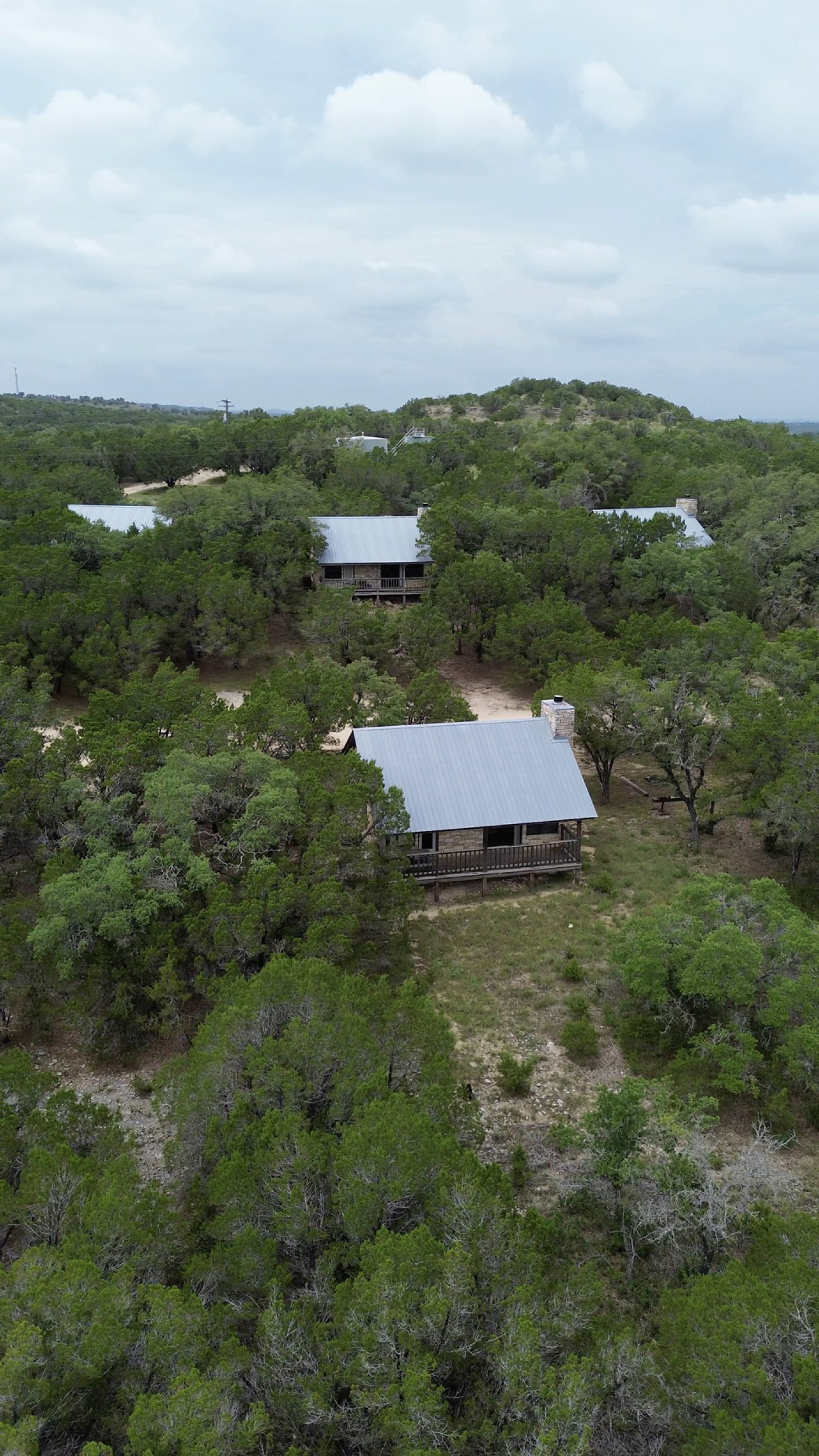 1300 Pace Bend Road North | Briarcliff, TX